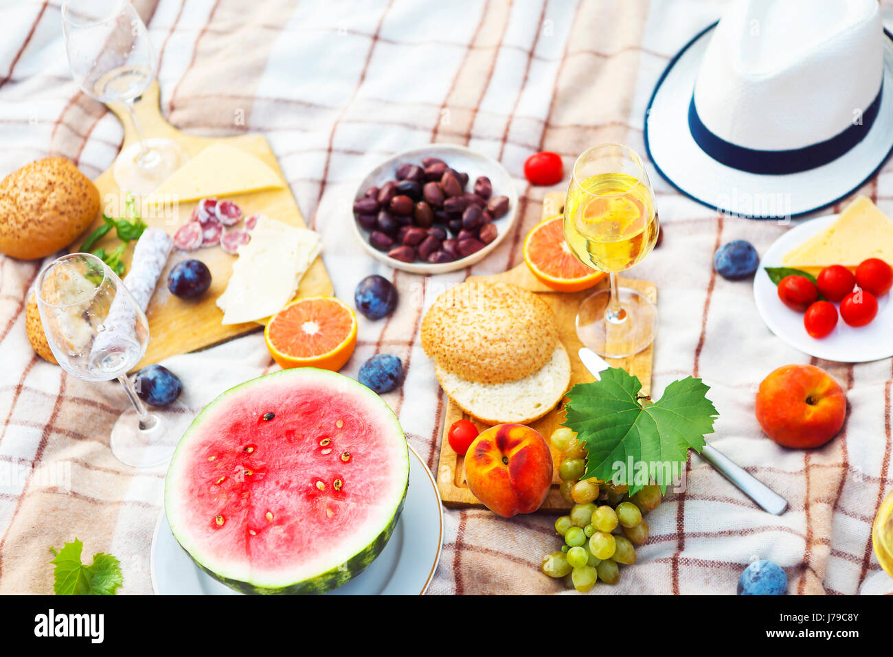 Top view summer garden picnic. Summer party Stock Photo - Alamy