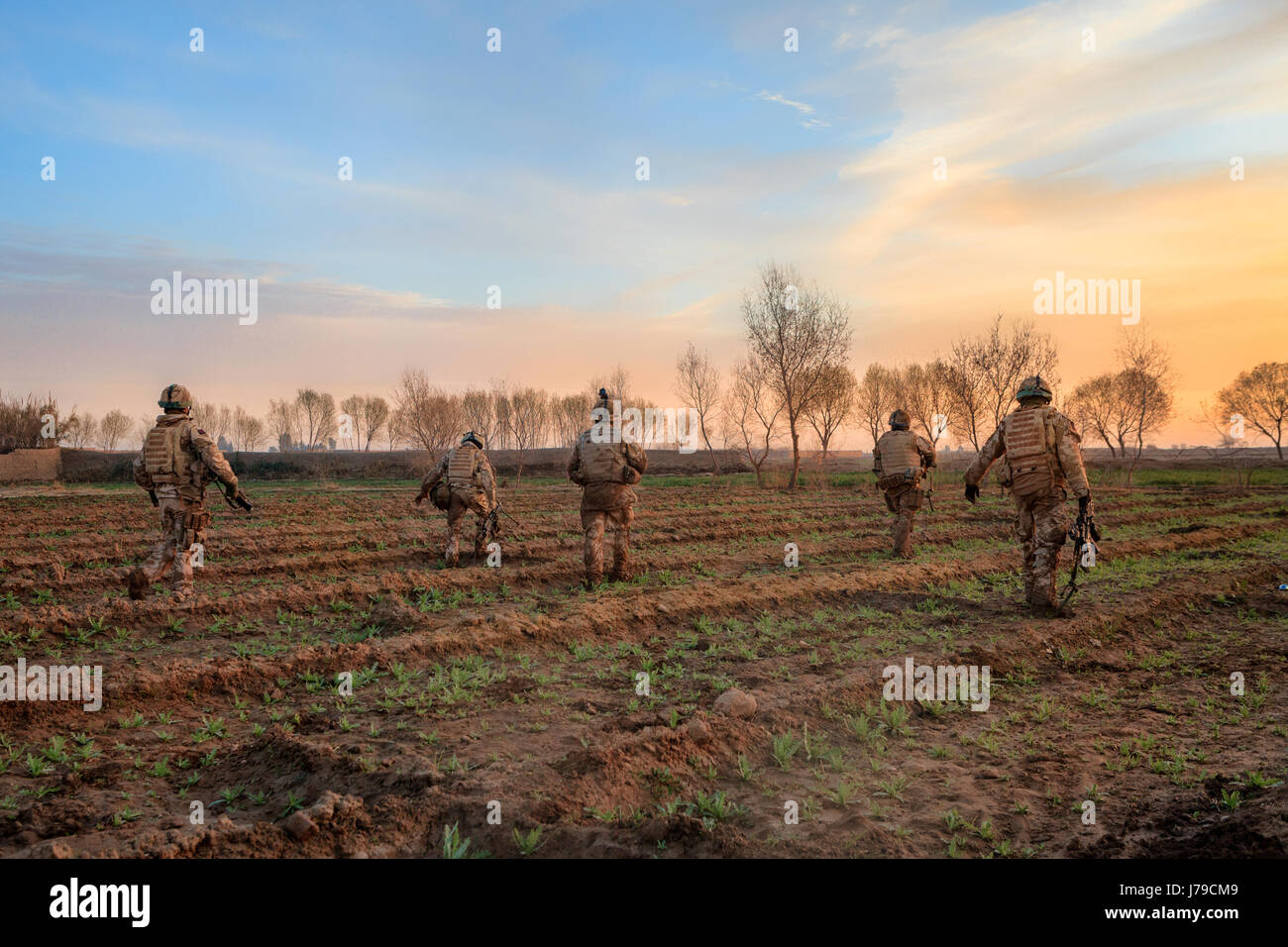 British Troops During Operation Moshtarak in Helmand Province ...