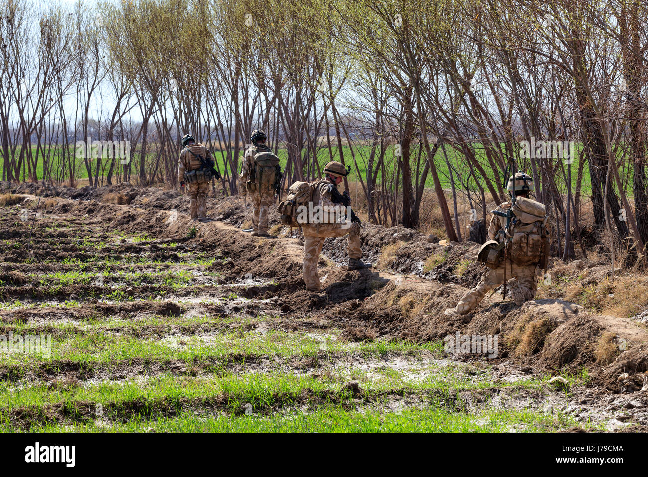 British Troops During Operation Moshtarak in Helmand Province ...