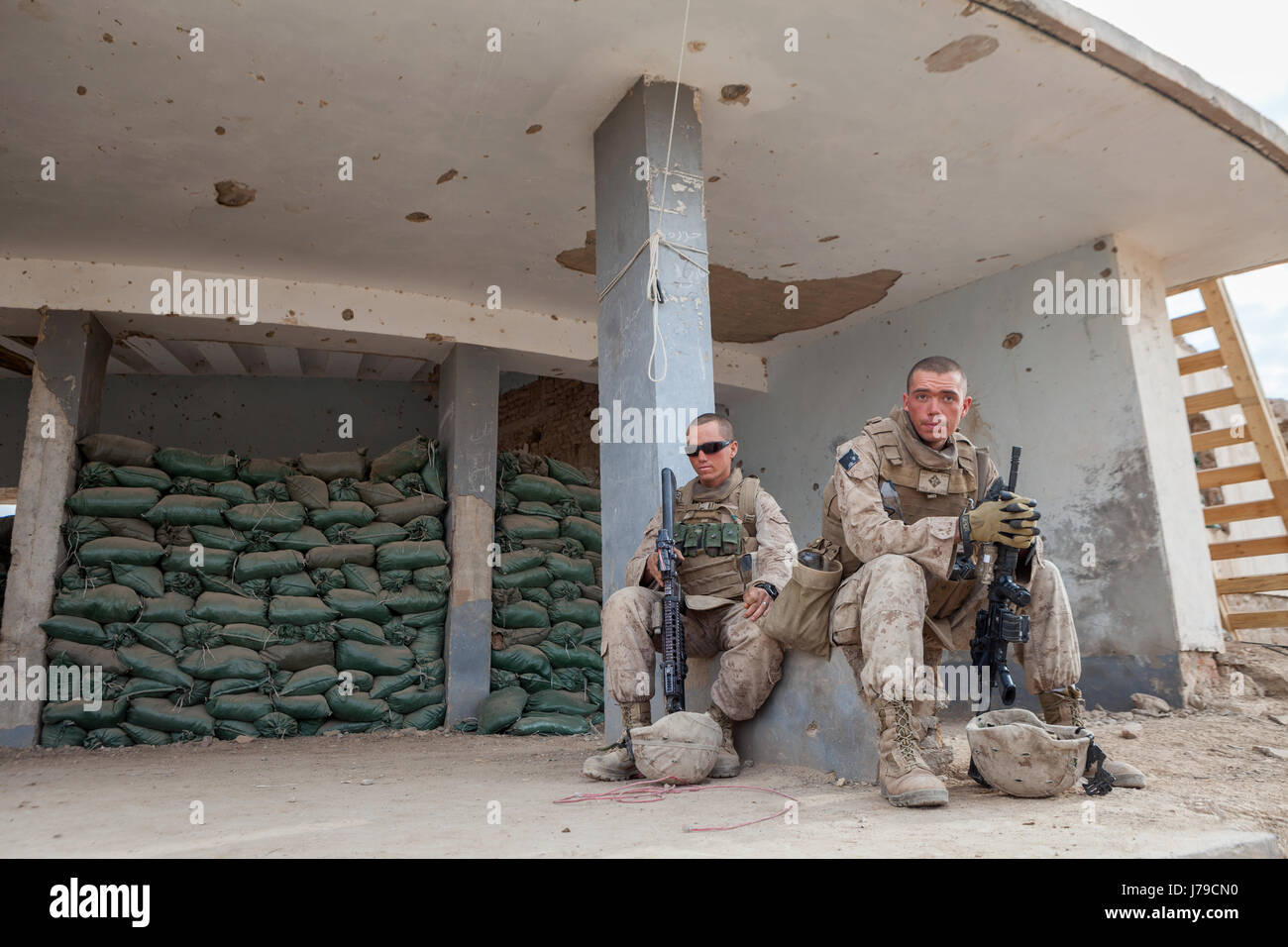 US Marines Relax after heavy fighting during Op Moshtarak in Marjah ...