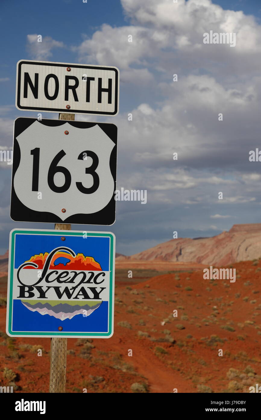 Road sign the north motorway hi-res stock photography and images - Alamy