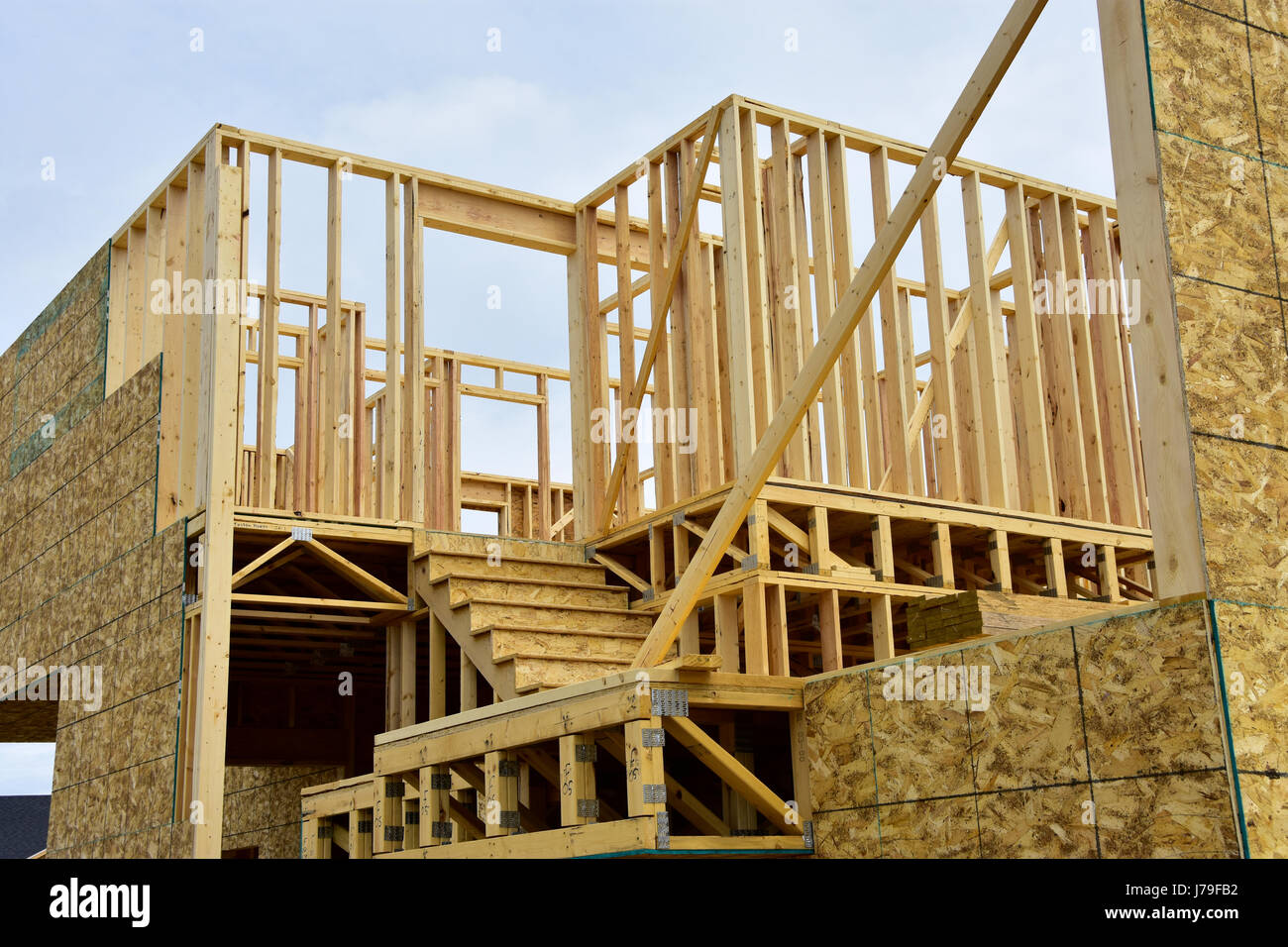 Wood lumber construction hi-res stock photography and images - Alamy