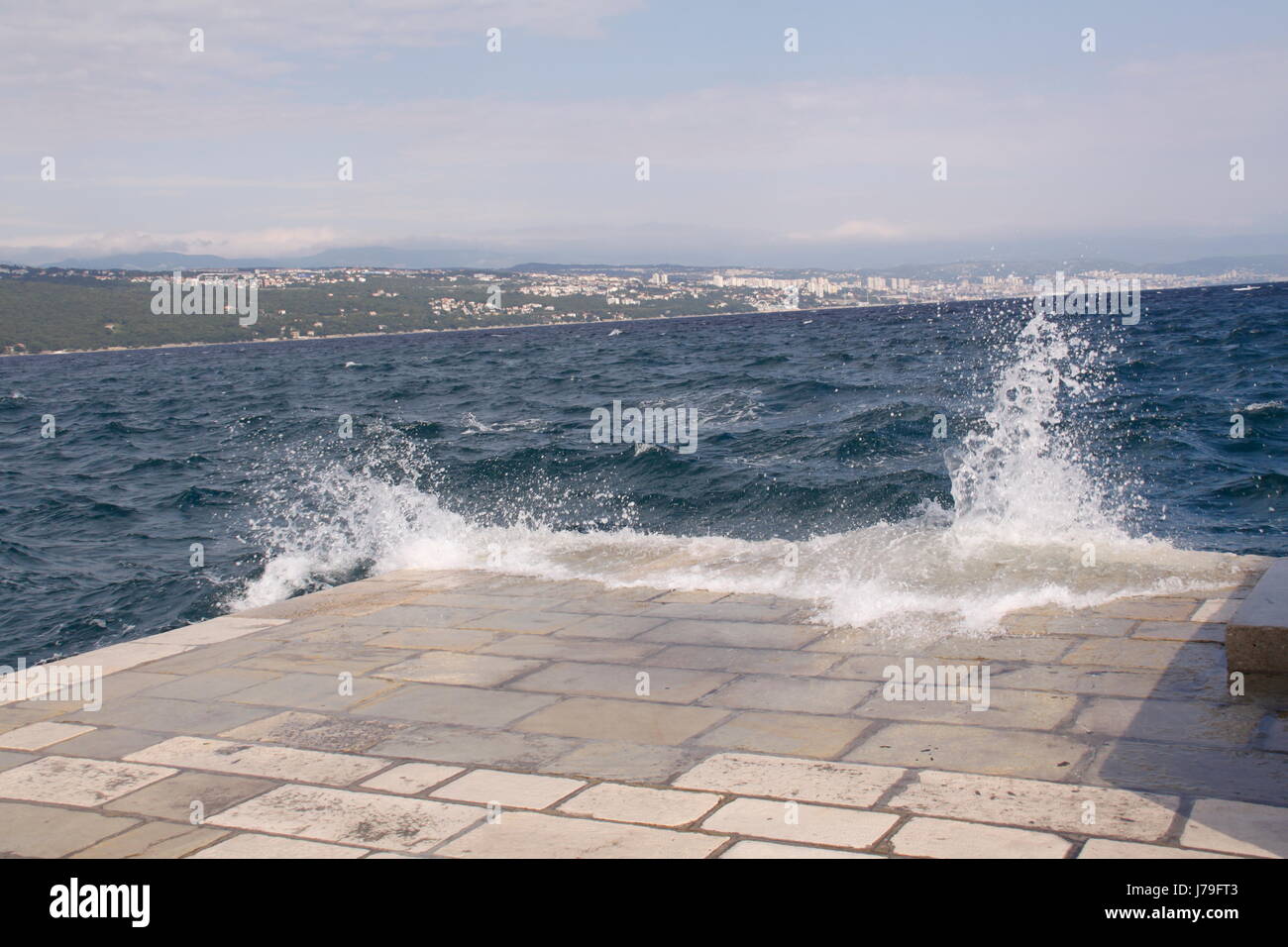 Solid as a rock hi-res stock photography and images - Alamy