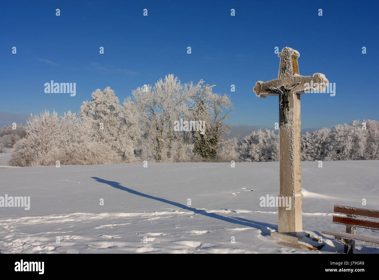 winter cold cross sense winter landscape snow shine shines bright ...