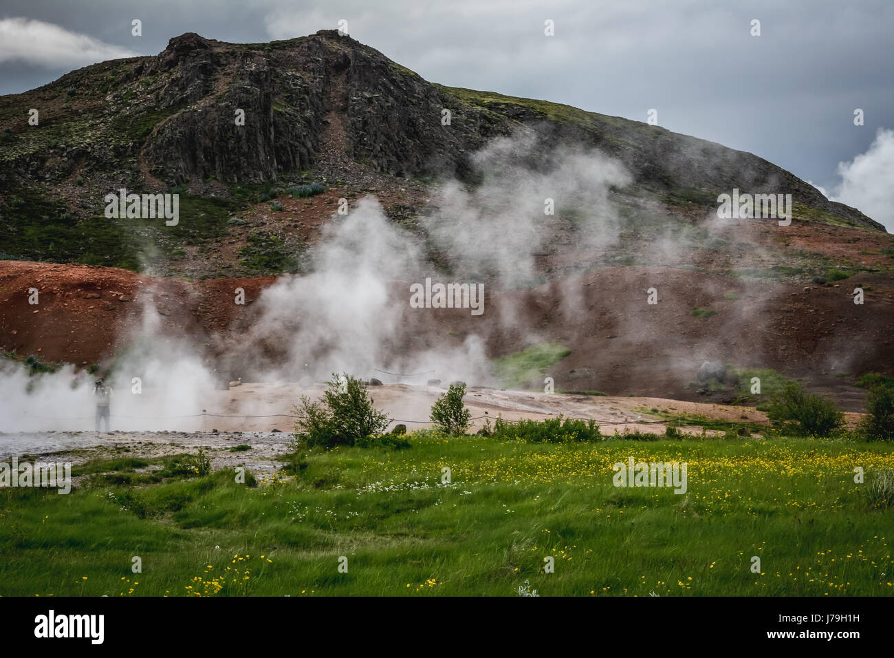Steam fountain from the ground hi-res stock photography and images - Alamy