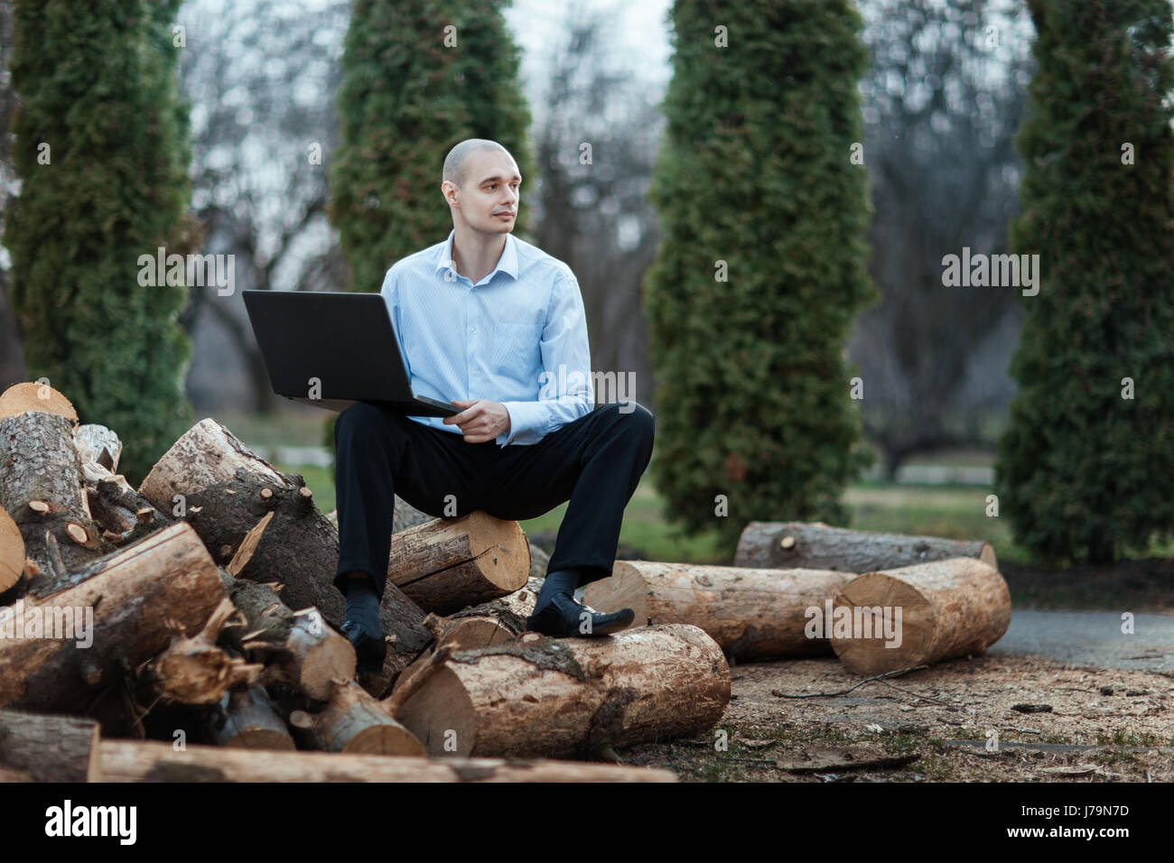 Clever man hi-res stock photography and images - Alamy