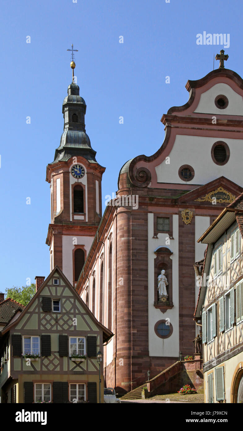 Tudor church hi-res stock photography and images - Alamy