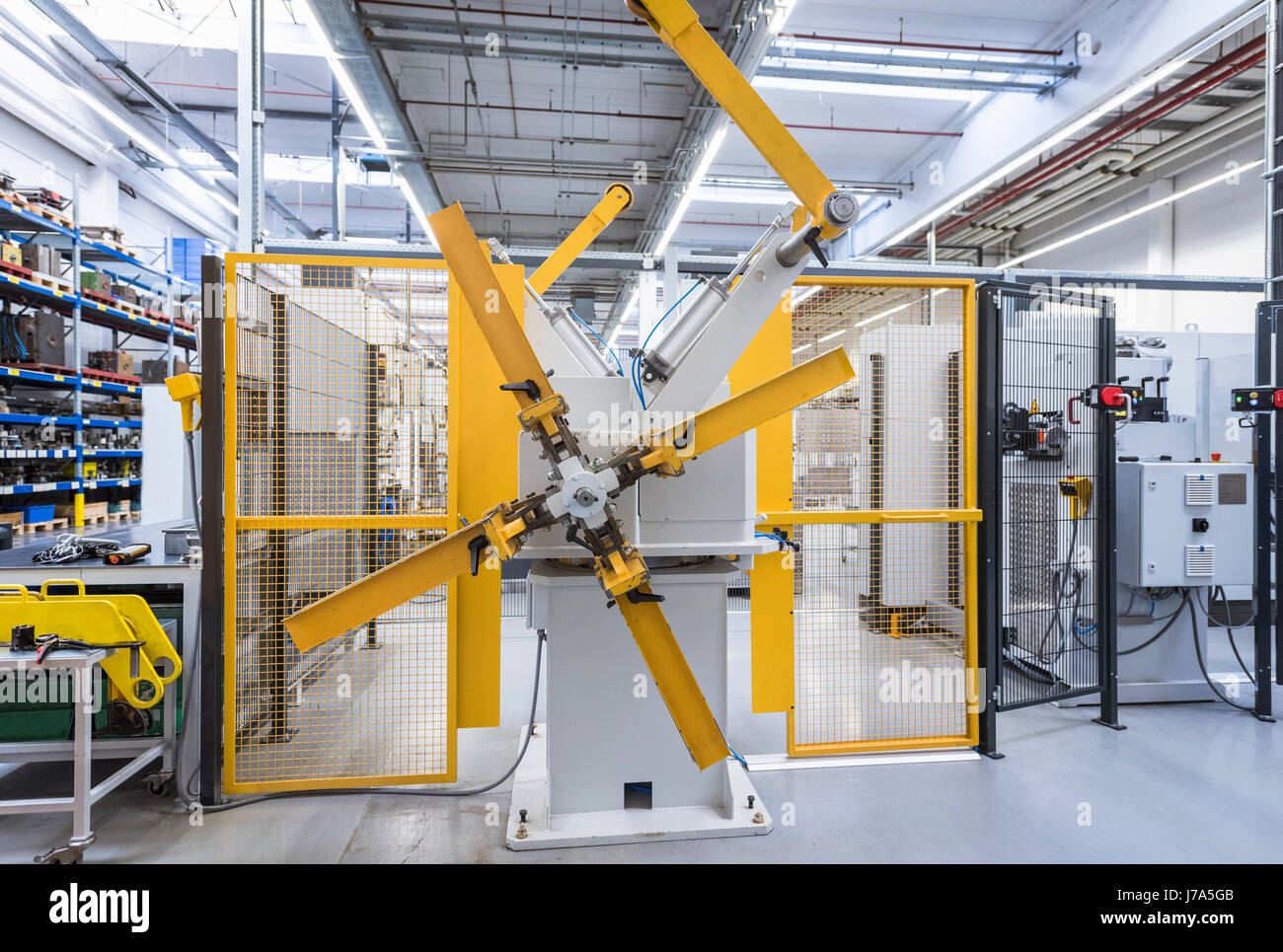 Factory shop floor Stock Photo - Alamy