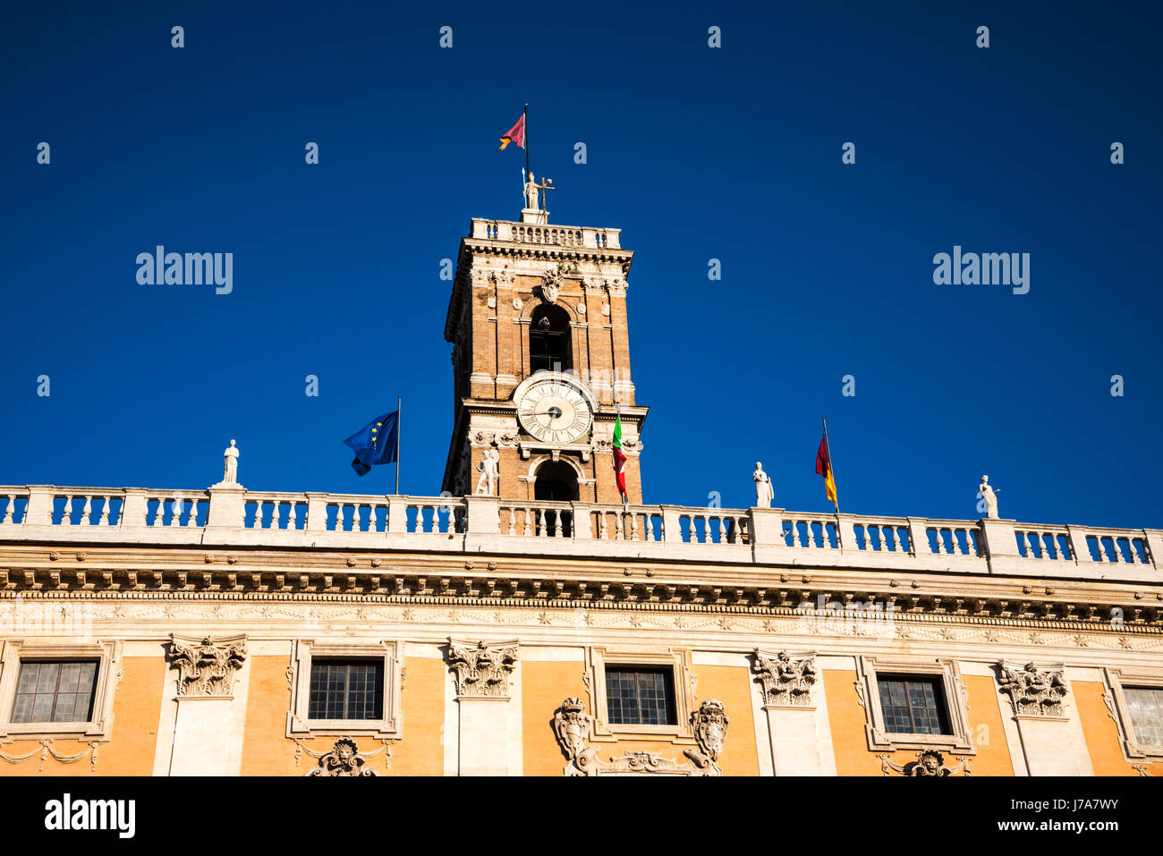 Italy rome piazza del campidoglio senate house hi-res stock photography ...