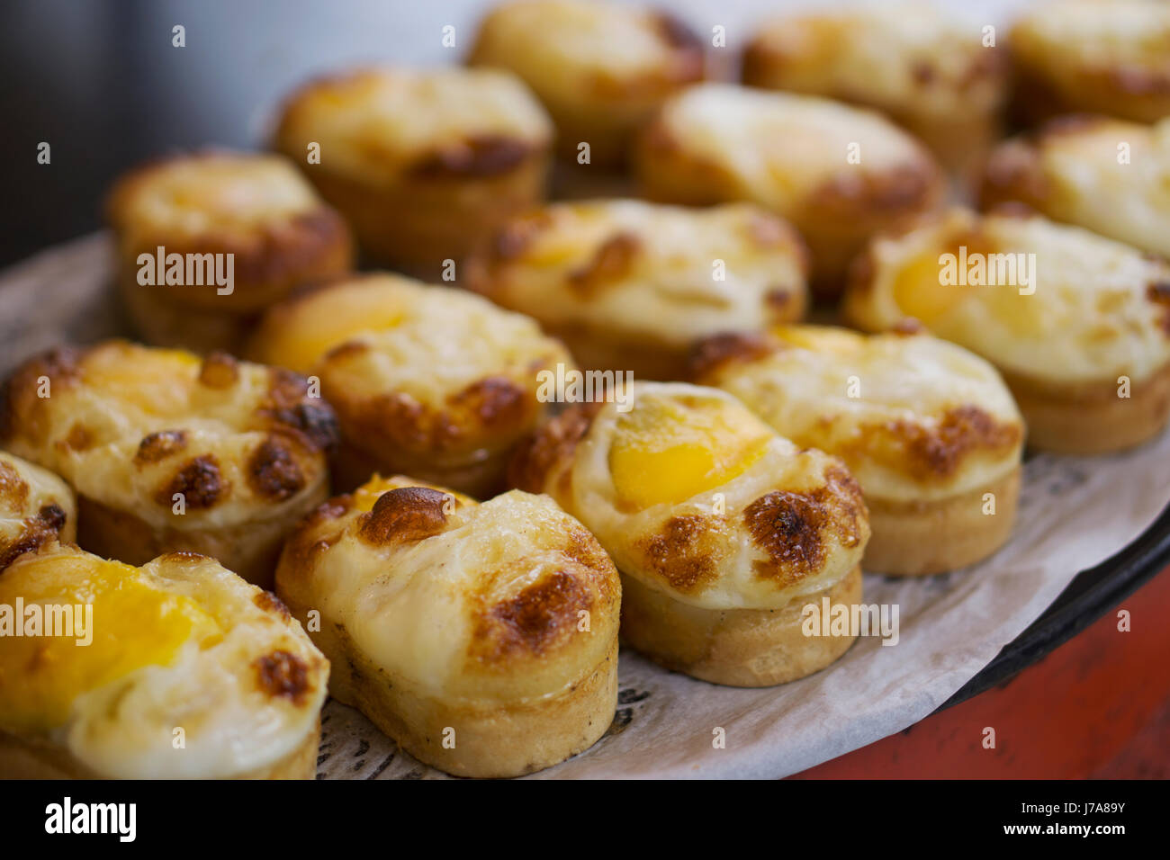 gyeran ppang / egg bread Stock Photo - Alamy