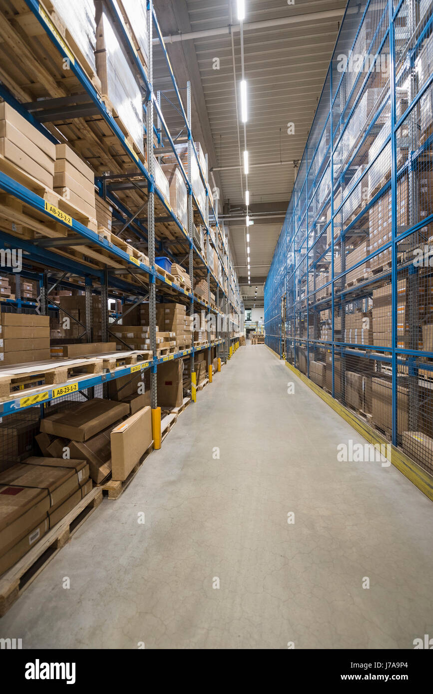 High rack warehouse in factory Stock Photo - Alamy
