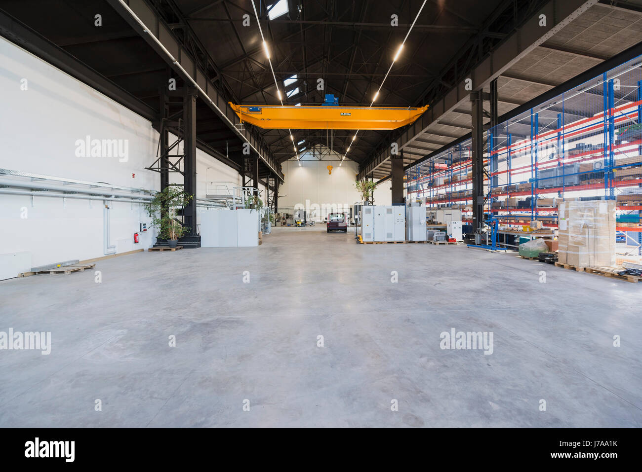 Factory shop floor Stock Photo - Alamy