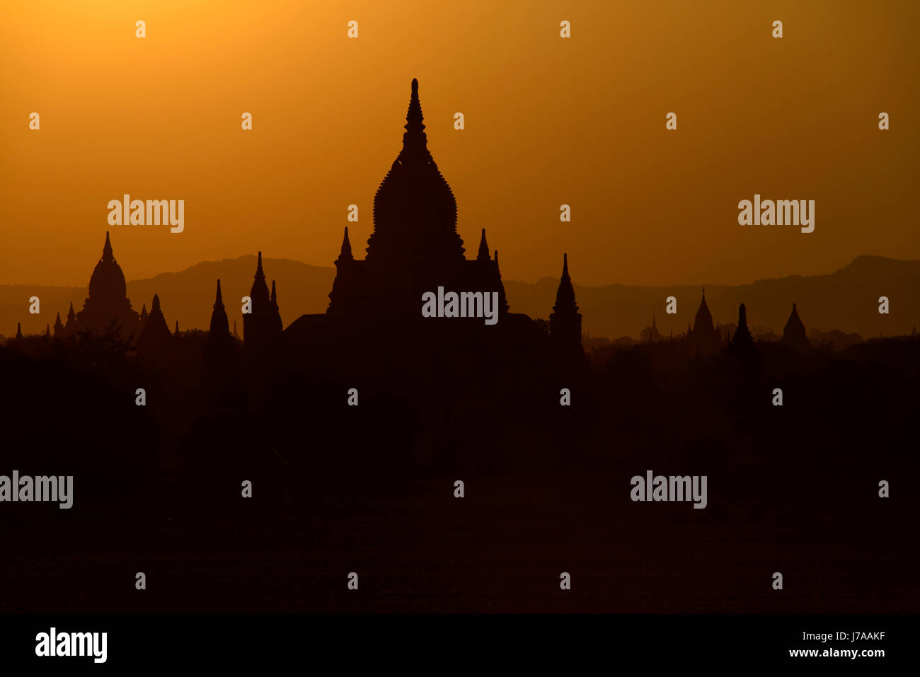 Myanmar, archaelogical site of Bagan Stock Photo - Alamy