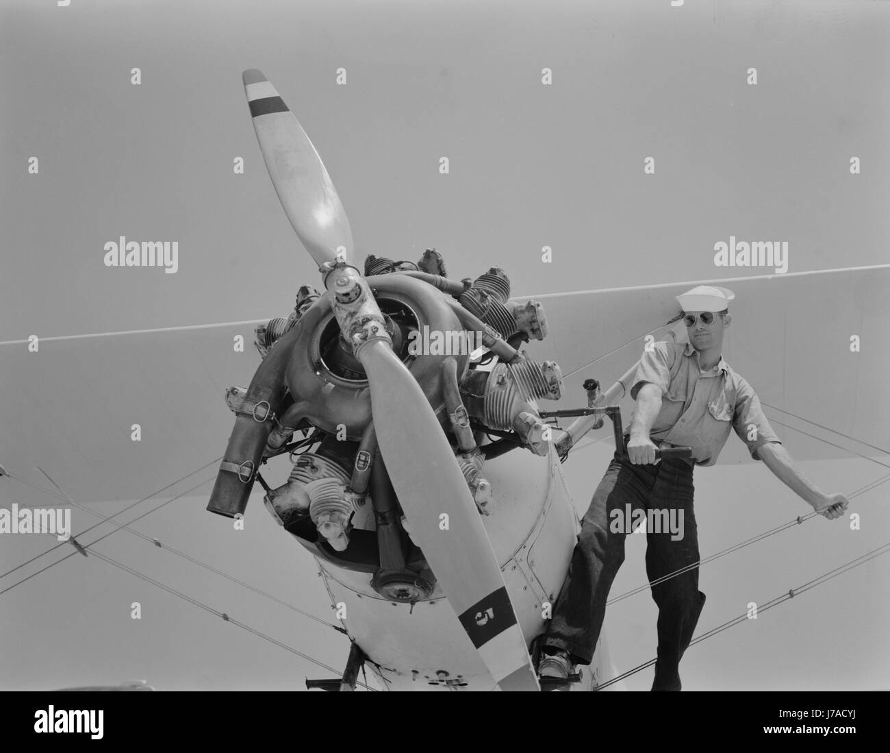 Old fashion biplane hi-res stock photography and images - Alamy