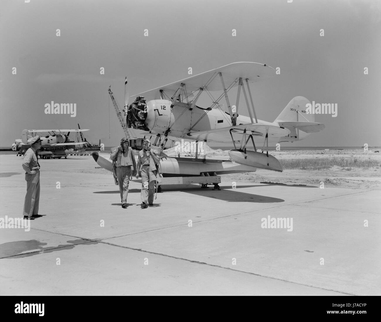 Aircraft training military pilots hi-res stock photography and images ...