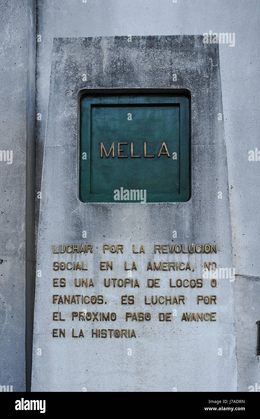 Monumento a julio antonio mella hi-res stock photography and images - Alamy