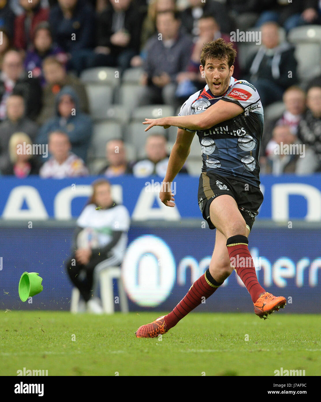 James ratchford hi-res stock photography and images - Alamy