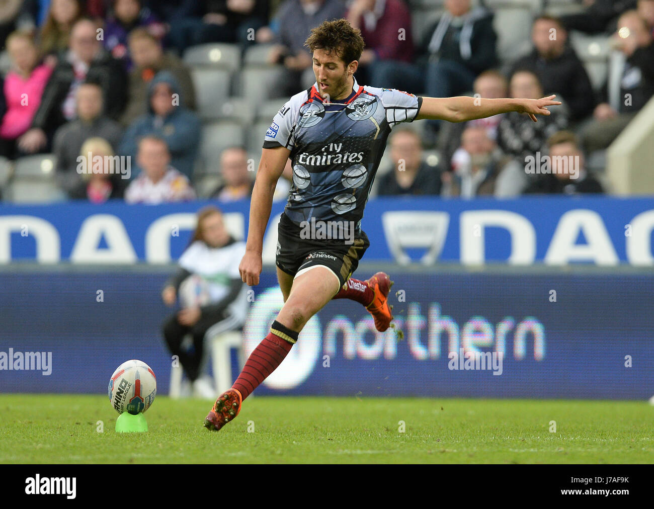 James ratchford hi-res stock photography and images - Alamy