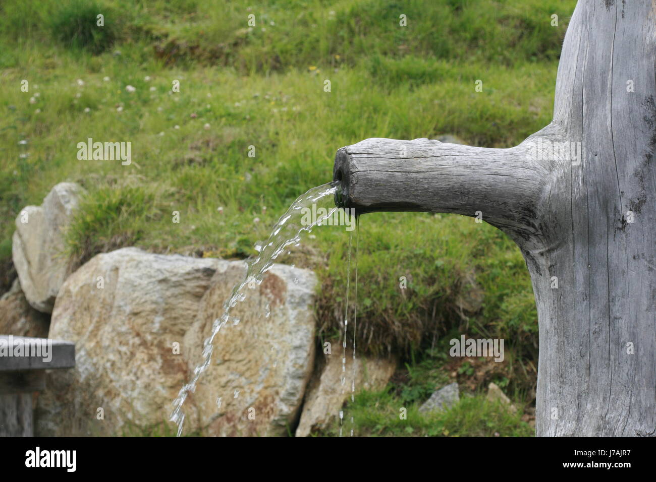 fountain with running water Stock Photo - Alamy