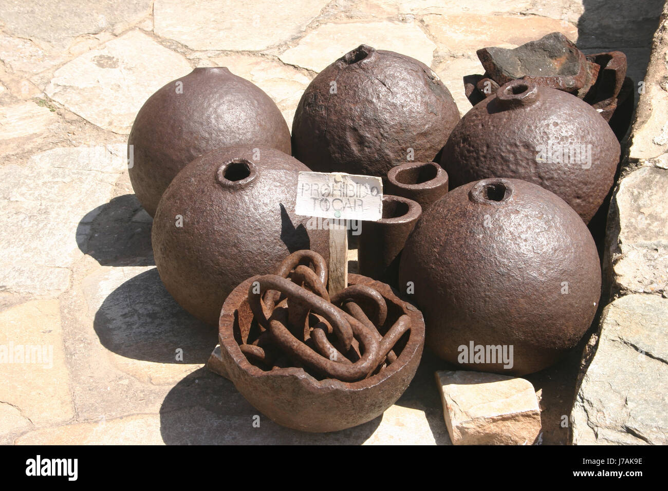 Cannonballs hi-res stock photography and images - Alamy