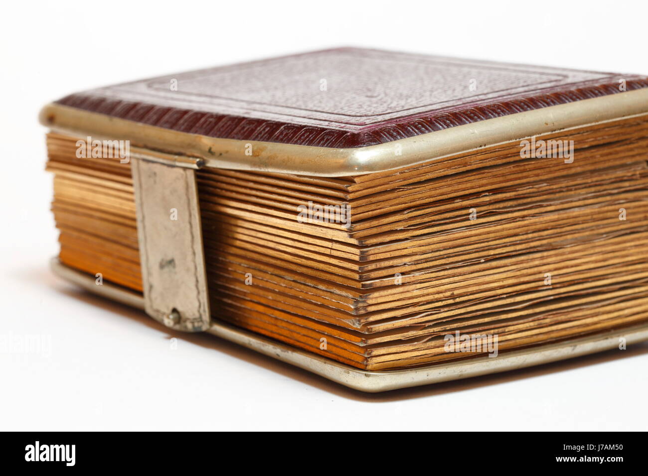 Old photos album cover hi-res stock photography and images - Alamy