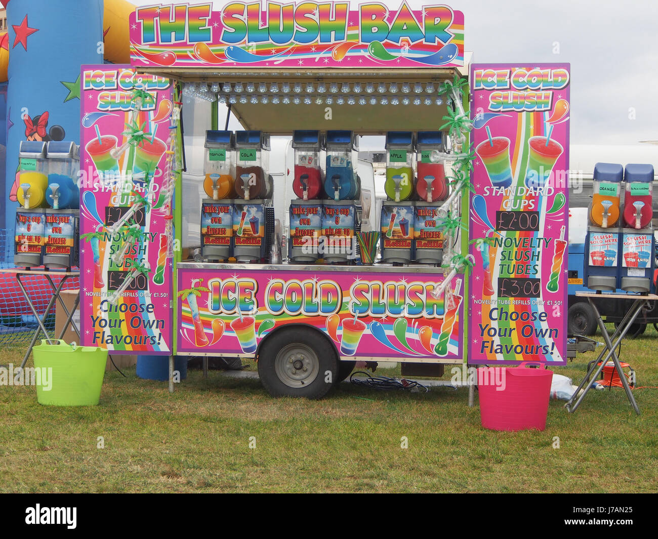 Slushy stall hi-res stock photography and images - Alamy