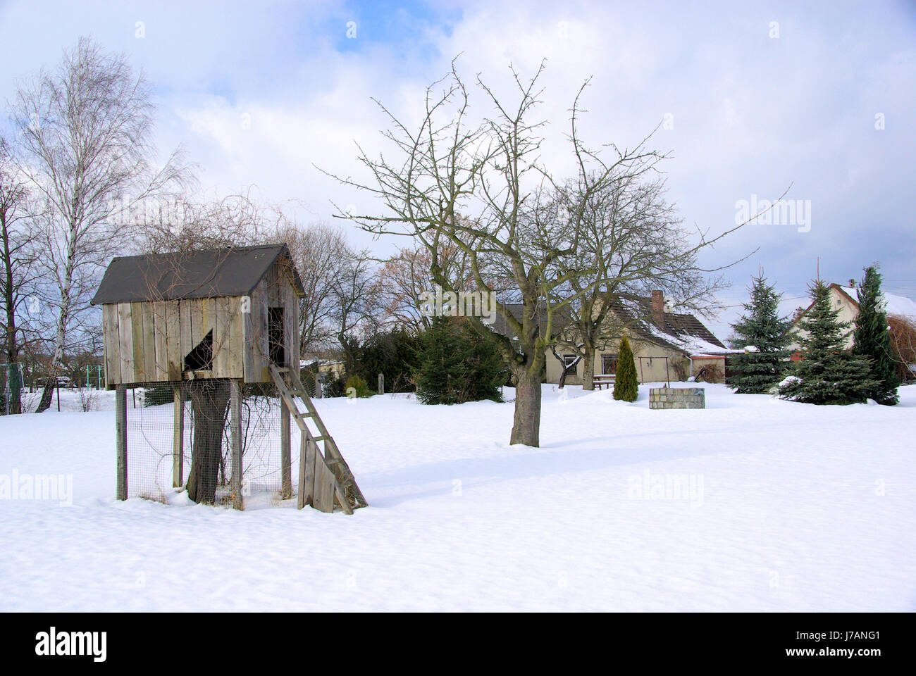 house building tree garden winter farmhouse gardens homestead snow ...