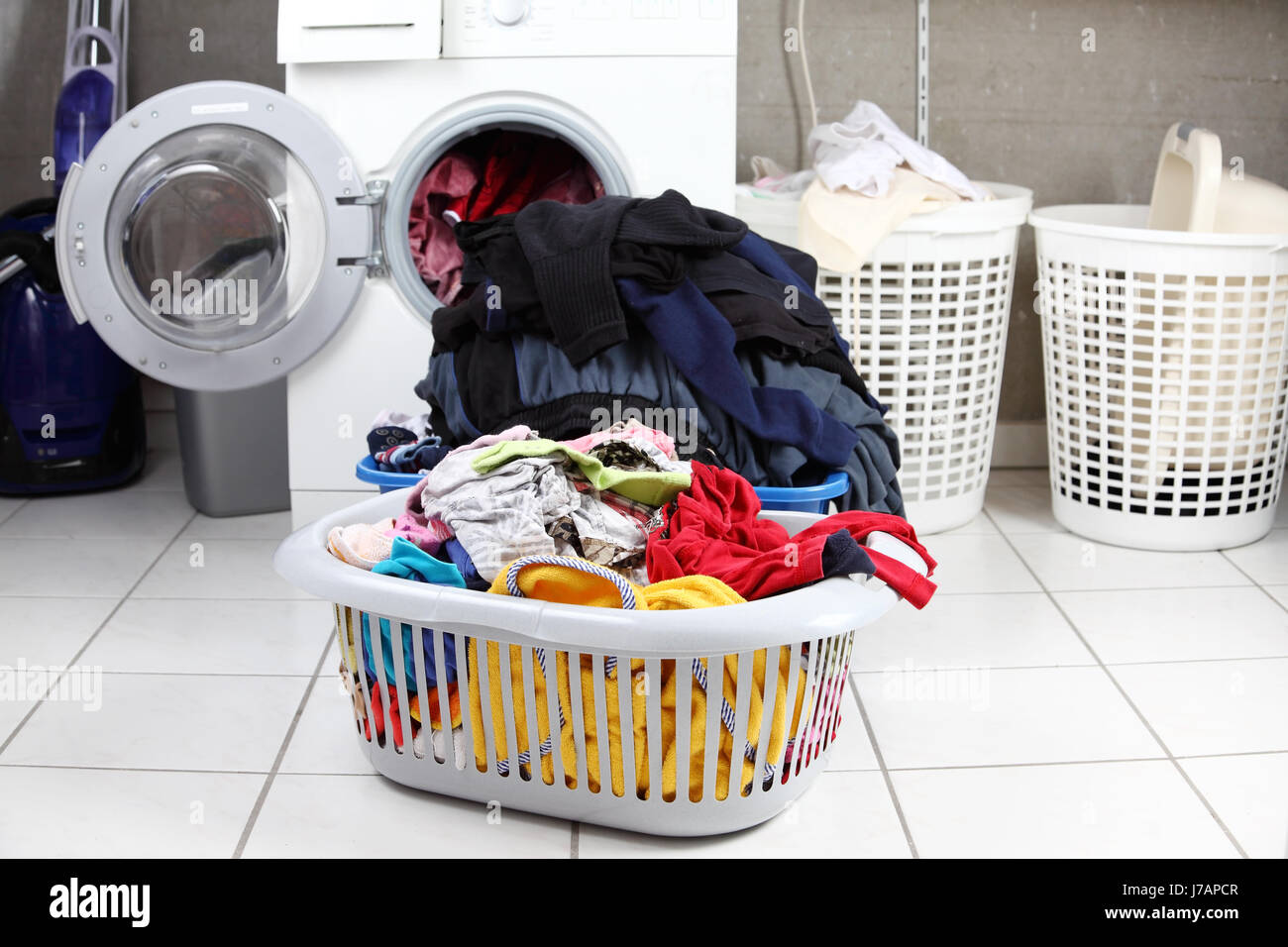 interior wash washing laundry messy equipment housekeeping service ...
