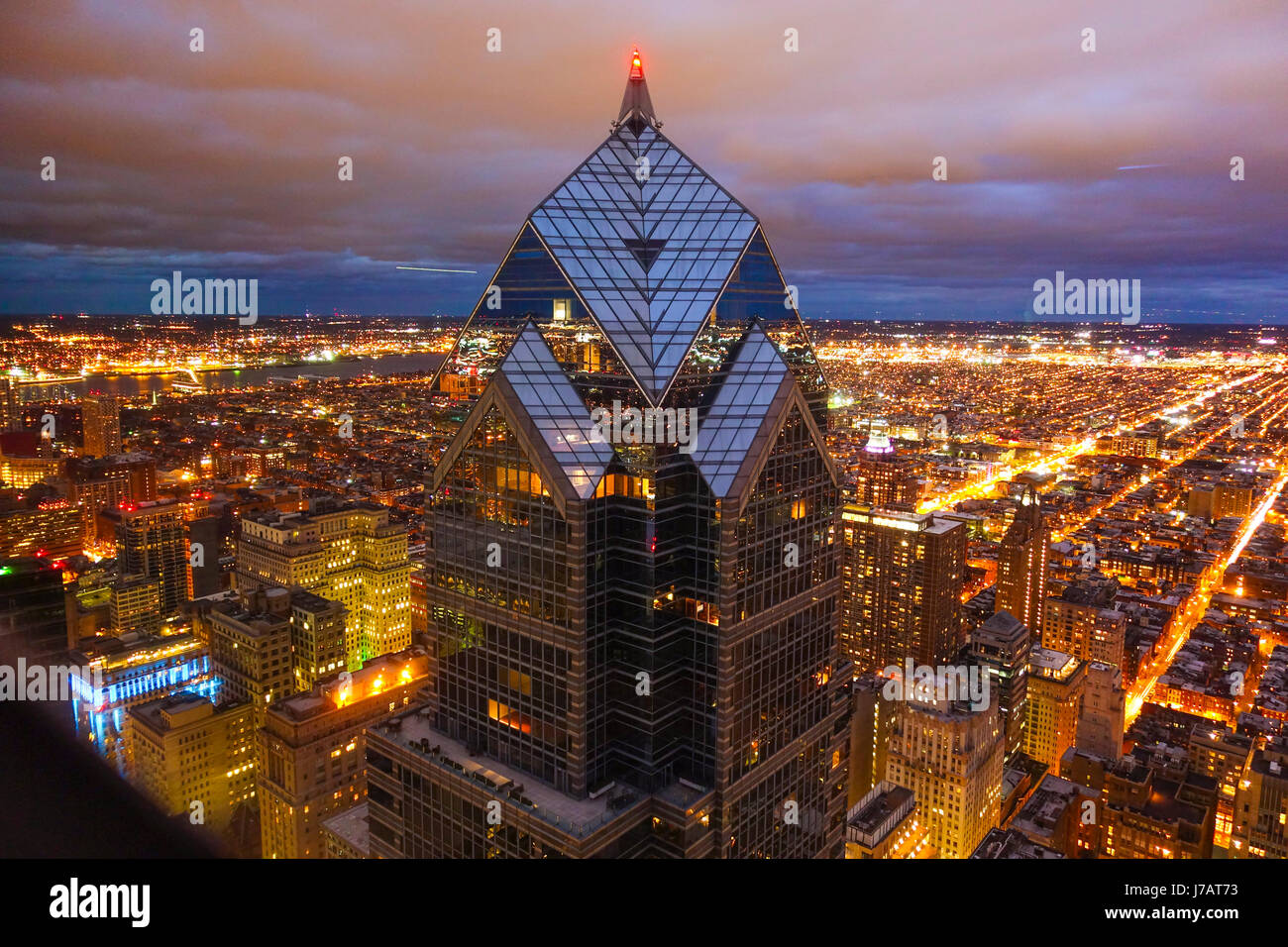 Two Liberty Tower Philadelphia - amazing aerial view at night ...