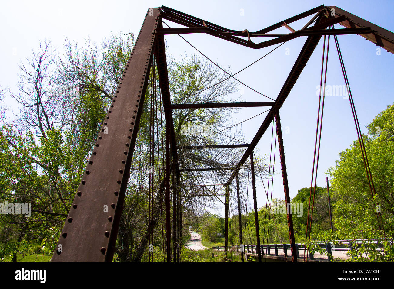 Rusty bridge rivets hi-res stock photography and images - Alamy