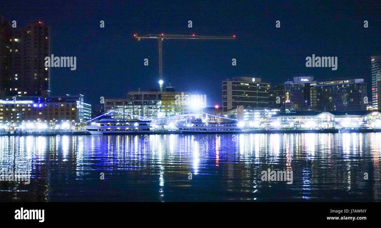 Baltimore night hi-res stock photography and images - Alamy