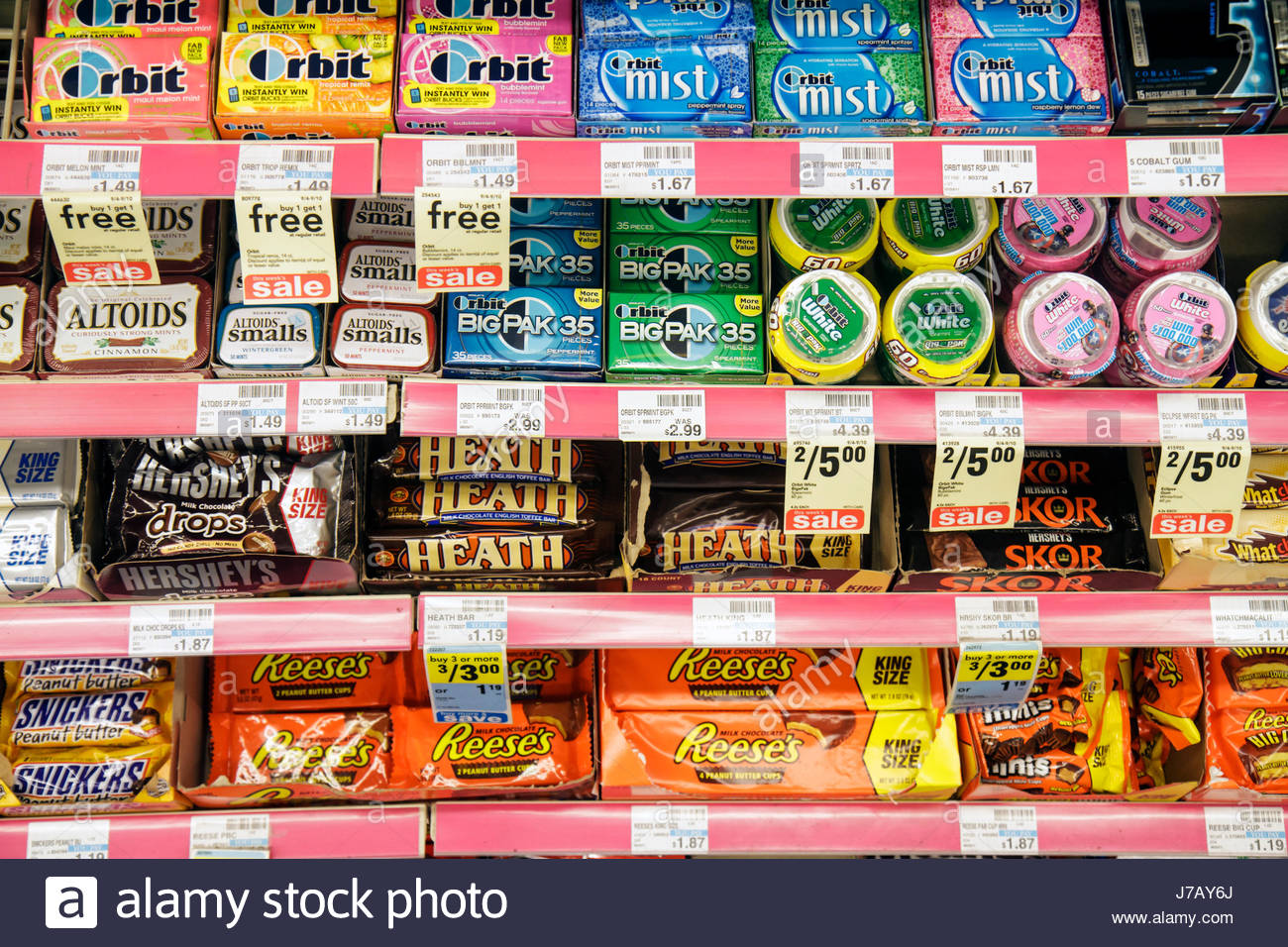 Pharmacy Counter Usa Stock Photos & Pharmacy Counter Usa Stock Images ...