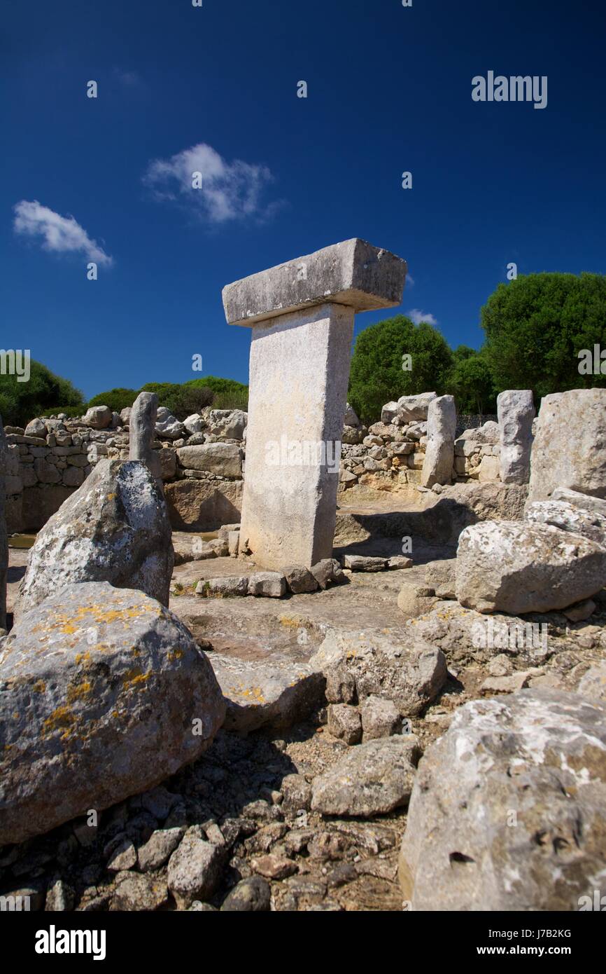 monument stone spain style of construction architecture architectural ...