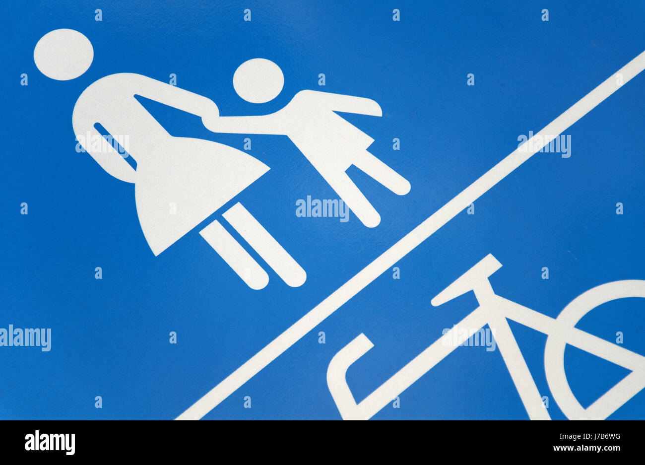 walk bike path Stock Photo - Alamy