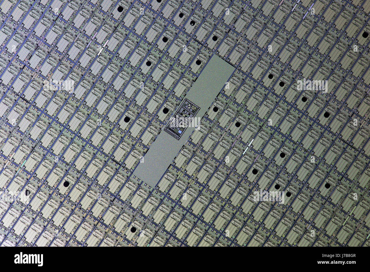 die technology computers computer chip macro close-up macro admission ...