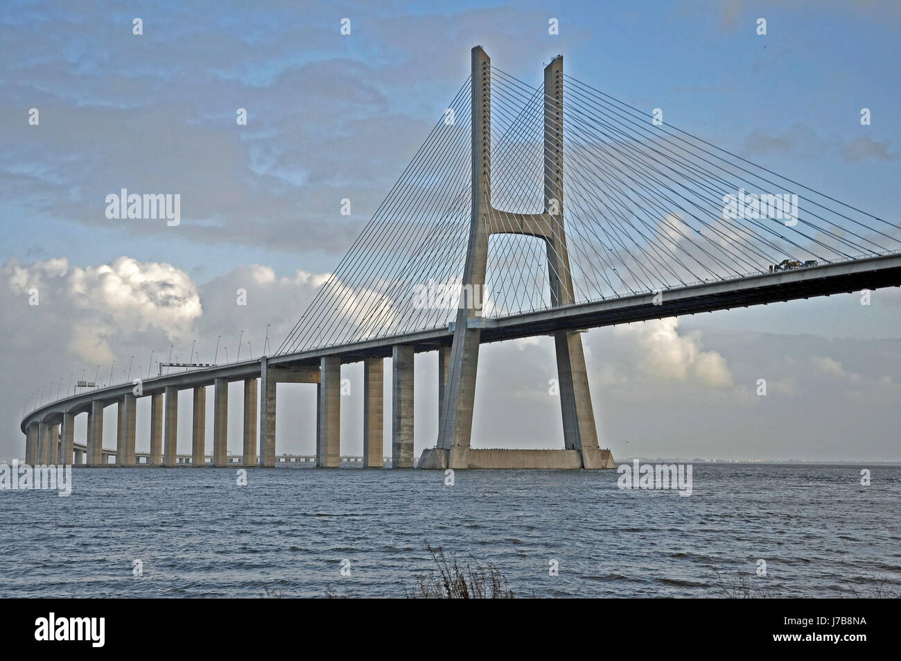 objects travel big large enormous extreme powerful imposing immense ...