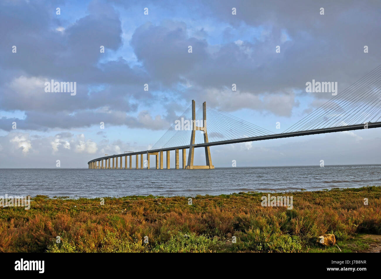 objects travel big large enormous extreme powerful imposing immense ...