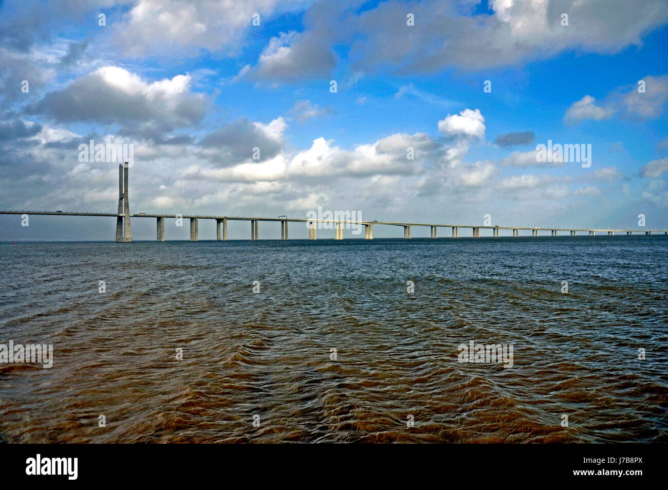 objects travel big large enormous extreme powerful imposing immense ...