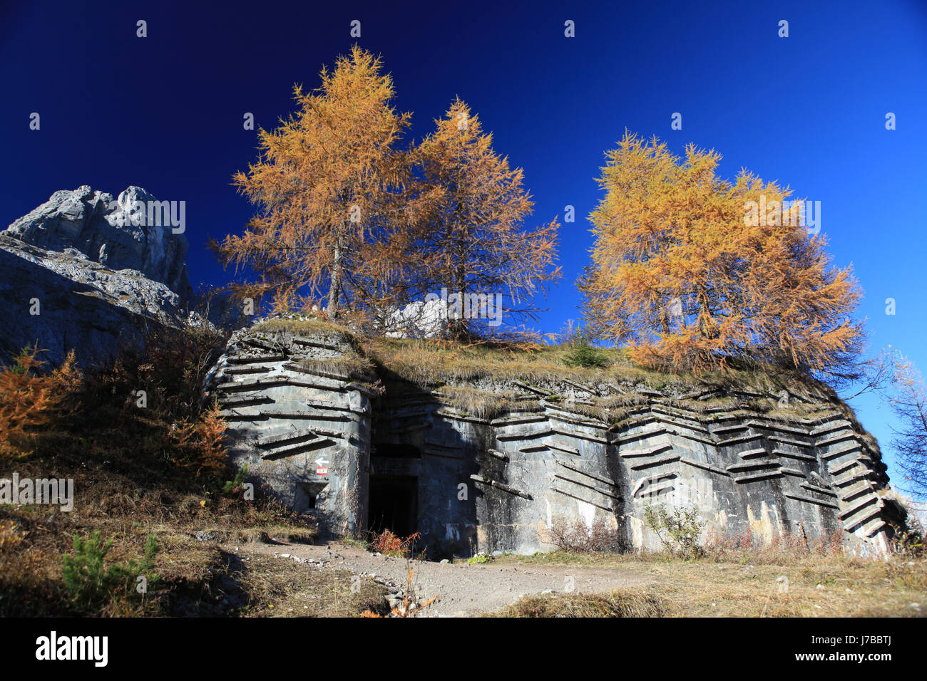 dolomites hike go hiking ramble bunker war world war protect protection ...