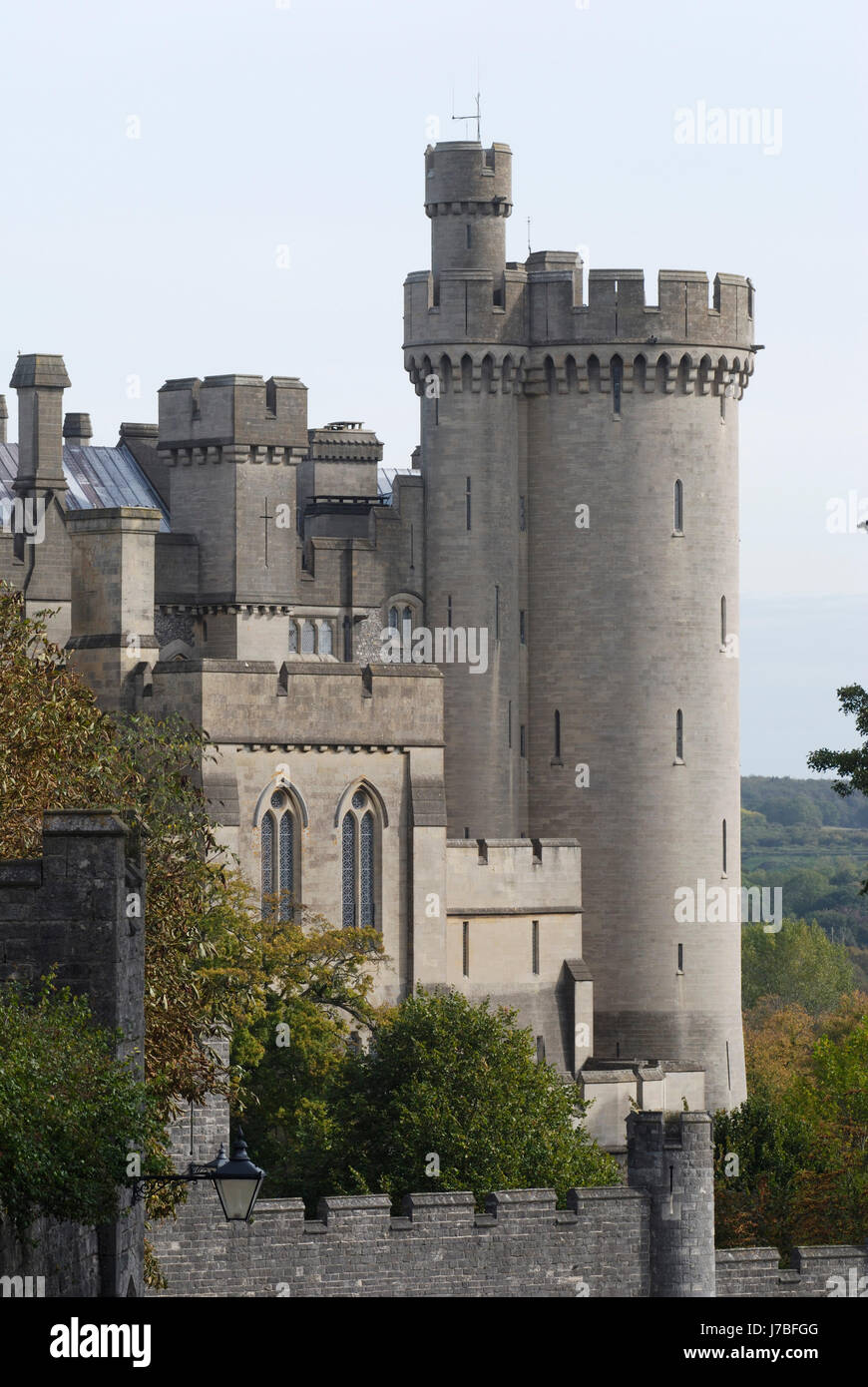 stronghold england fortress castle landmark chateau tower big large ...