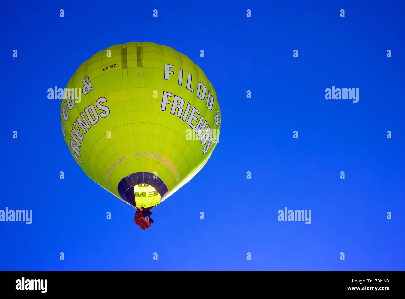 balloon ballooning airship air aerial aircraft aeroplane plane airplane ...