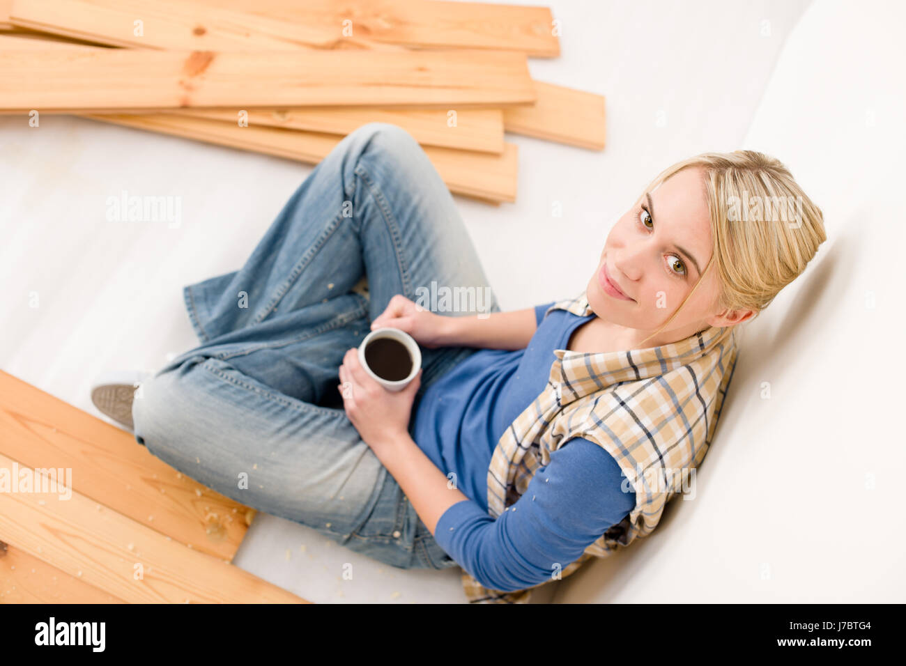 relaxation workshop improvement young younger coffee break rest pause ...