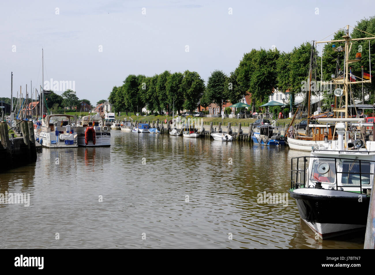 Harbor in tonning hi-res stock photography and images - Alamy
