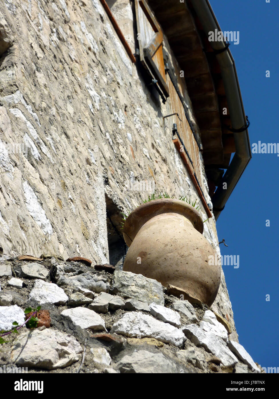 house building france medieval pottery community village market town ...