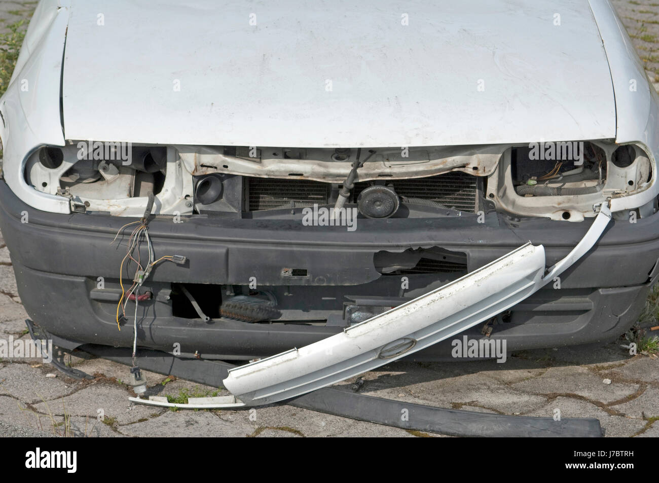 Unfallwagen hi-res stock photography and images - Alamy