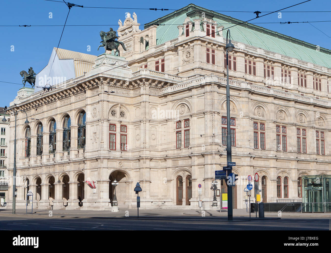 vienna opera state opera house vienna austrians opera sightseeing style ...