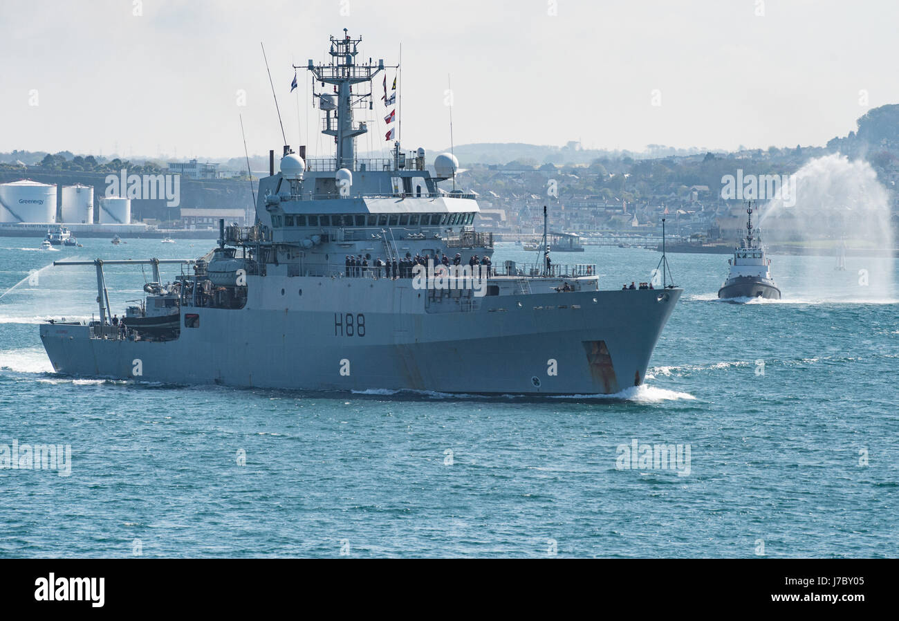 Hms enterprise libya hi-res stock photography and images - Alamy