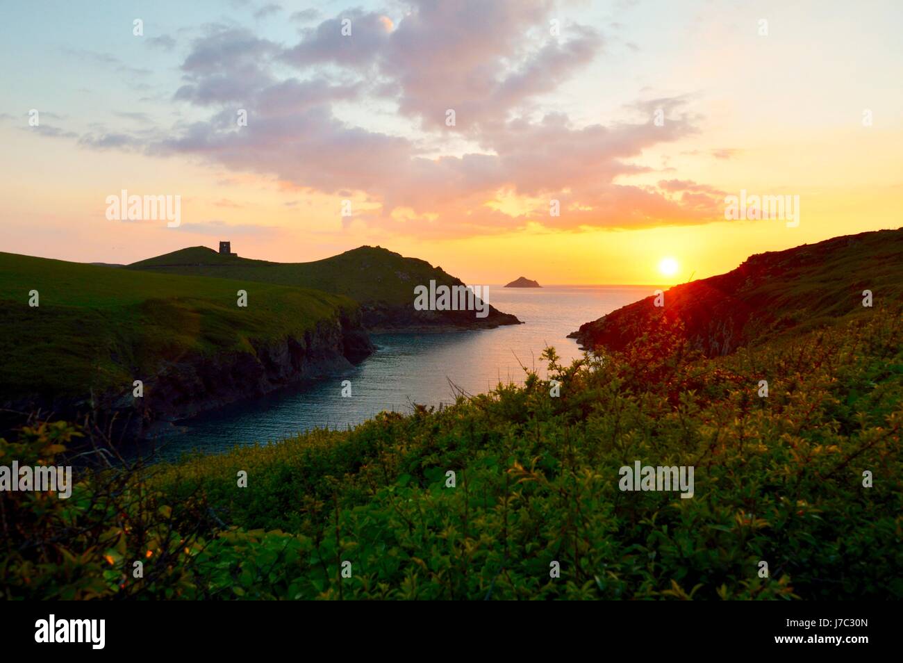 Entrance to Port Quin Harbour Stock Photo - Alamy