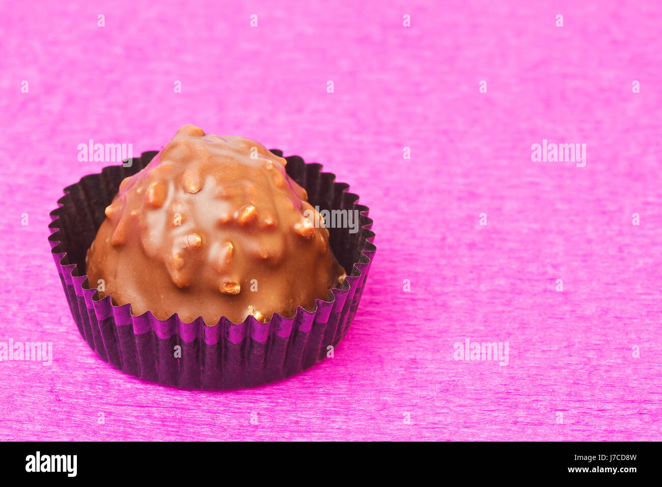 sweet milk filbert hazelnut flakes dessert chocolate present food ...