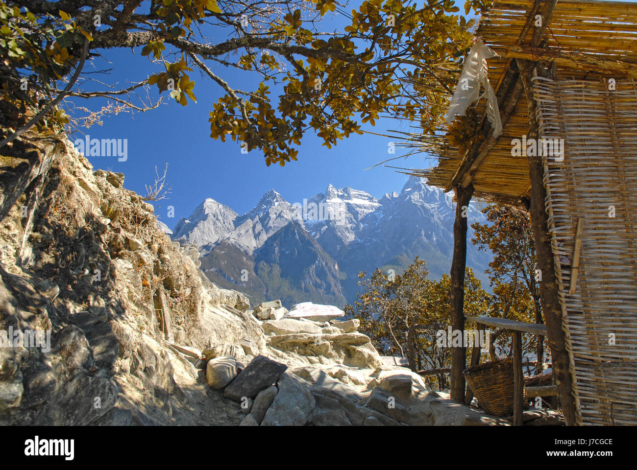 jade dragon snow mountain Stock Photo - Alamy jade dragon snow mountain Stock Photo - Alamy